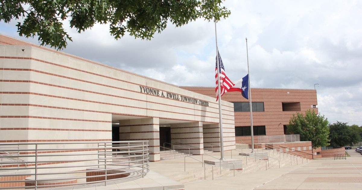 Dallas Independent School District - School Finder